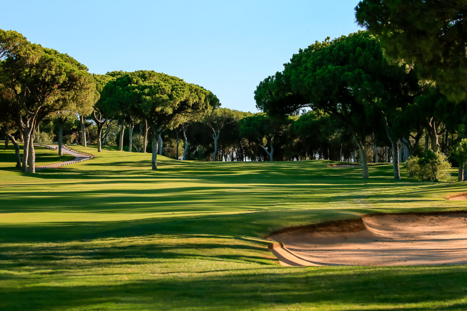 Famous Golf Courses in Portugal | Golf Escapes