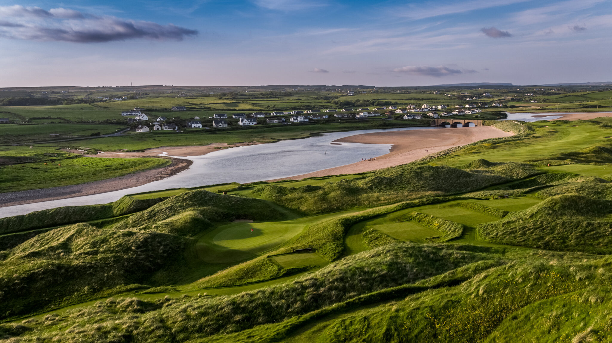 Golf Holiday Packages at Lahinch Golf Club | Golf Escapes