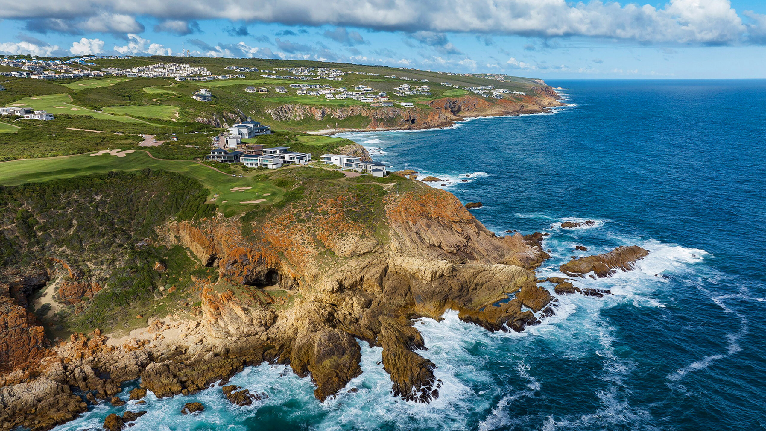Pinnacle Point Golf Estate in South Africa